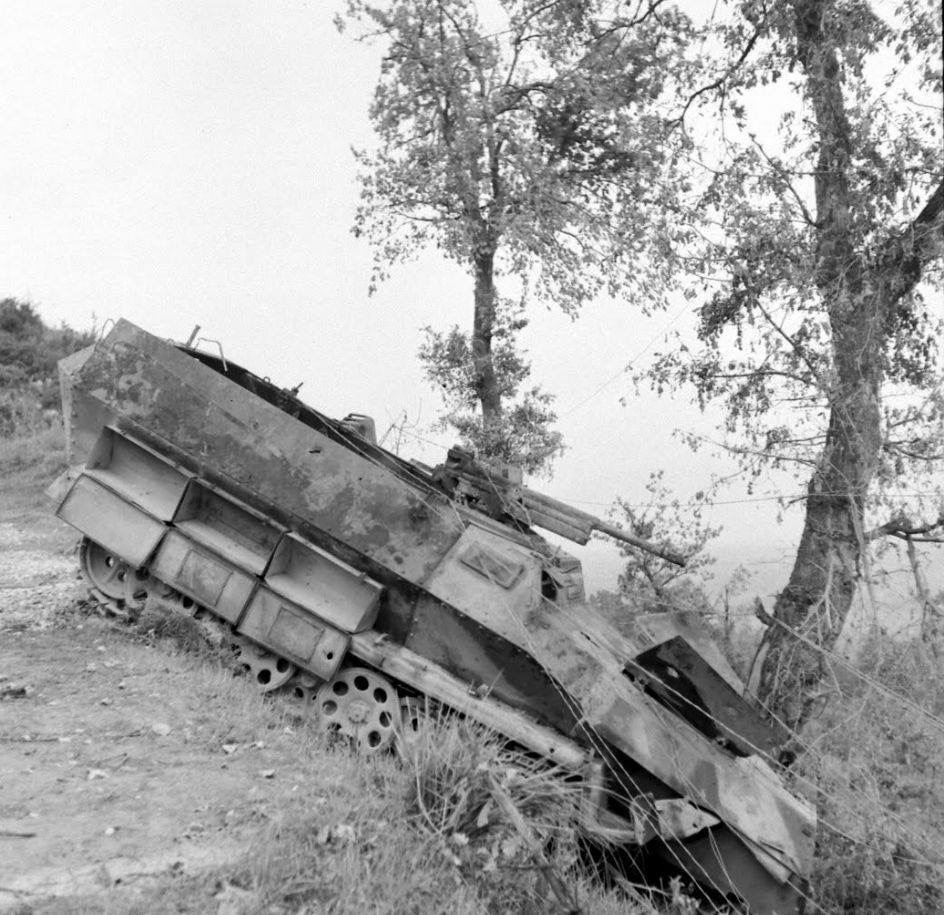 WW2 Photo WWII Destroyed German Armor in Italy 1944 World War Two ...