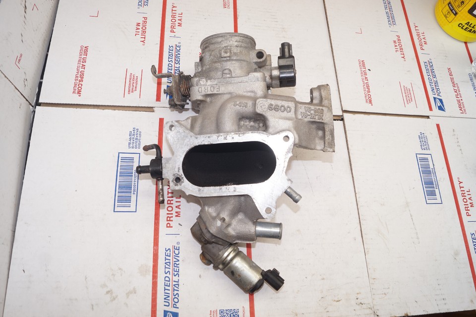 1999 Ford F150 5.4L 2V Triton SOHC Throttle Body Elbow Assembly V8 ...