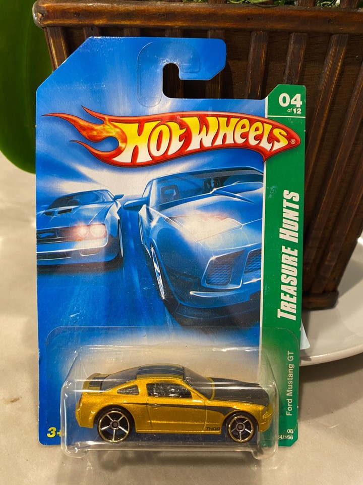 Hot Wheels 2008 Treasure Hunt Ford Mustang GT - Oro Con Protettore | eBay