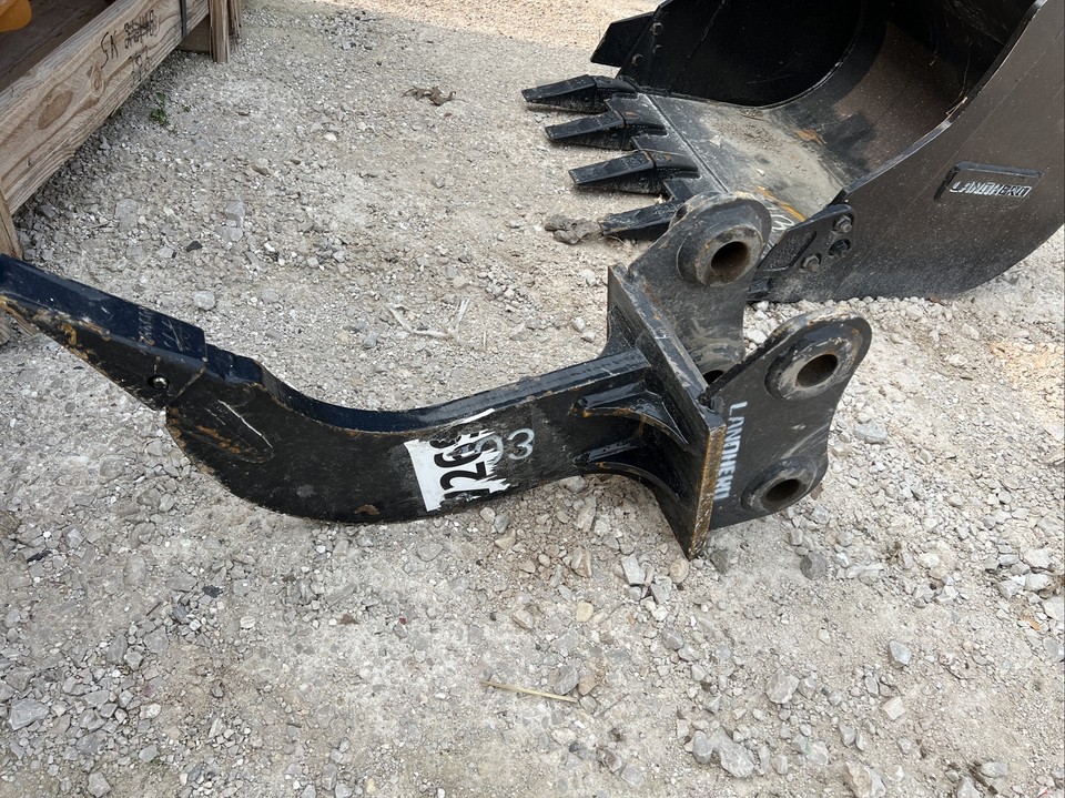 Cat 303 Ripper Frost Tooth mini excavator 40 mm pin | eBay