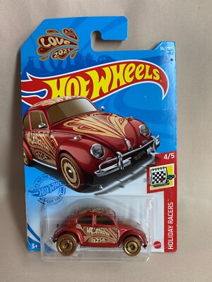 2021 Hot Wheels HOLIDAY RACERS 4/5 Volkswagen Beetle Red VALENTINE LOVE ...