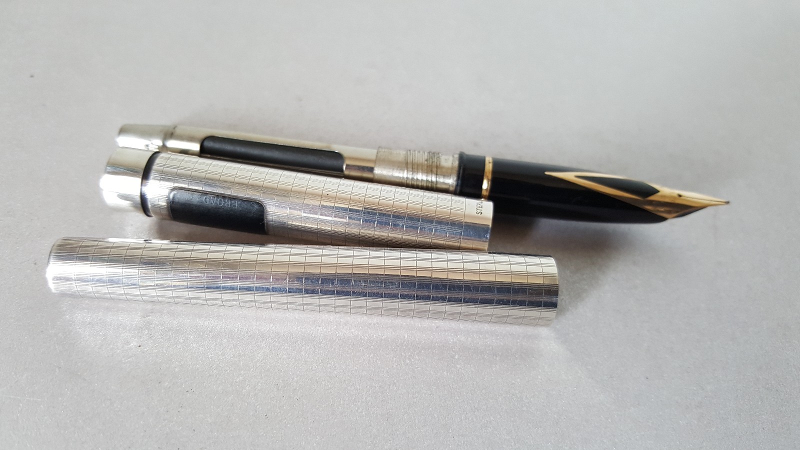 Vintage Sheaffer Targa 1006 Sterling Silver Fountain Pen ~ Excellent ...