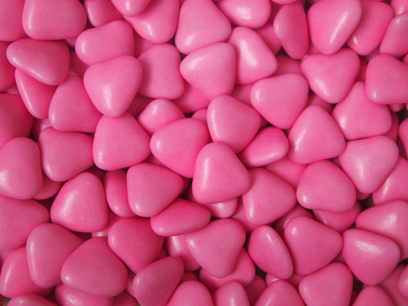 MINI HEART CHOCOLATE DRAGEES WEDDING/PARTY/CAKE DECORATION FAVOURS ...
