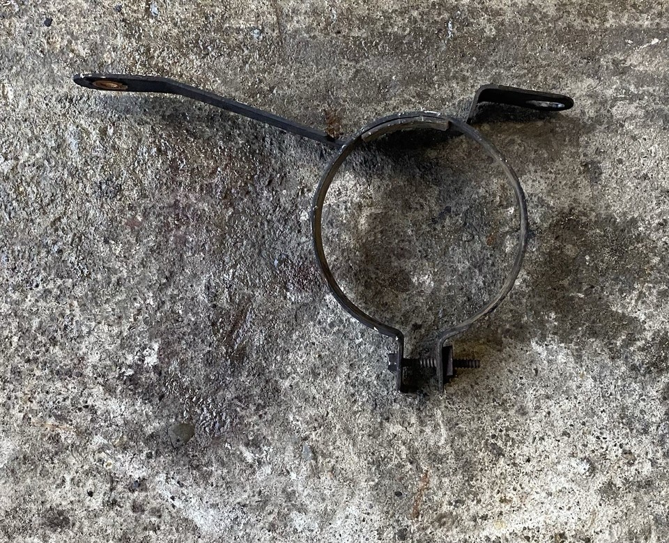 83-93 Ford Body Mustang AC Air Conditioning Dryer Mounting Bracket ...