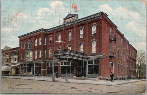 BLUFFTON, Indiana Postcard THE BLISS HOTEL Building / Street View ...