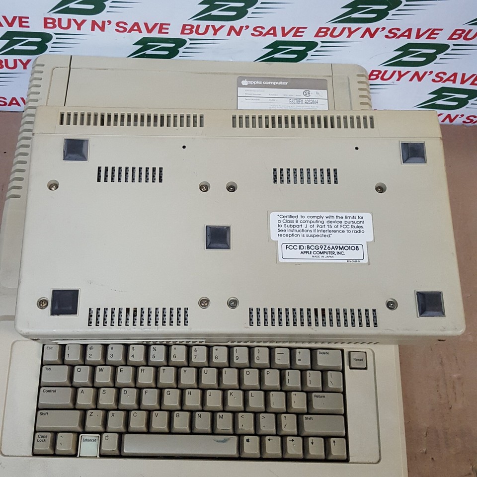 Set of 2- Apple IIe Computer A2S2064 & duodisk A9M0108 Floppy Disk ...