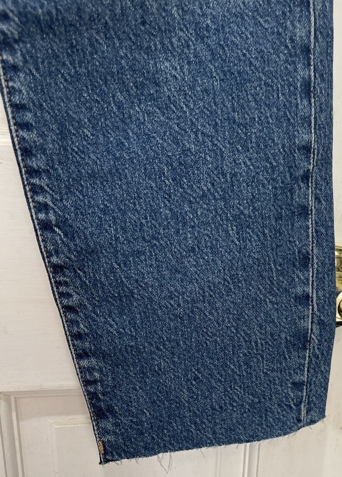 Good American Good Classic Skinnyish, Hi Rise, Raw Hem Blue Jeans Size ...