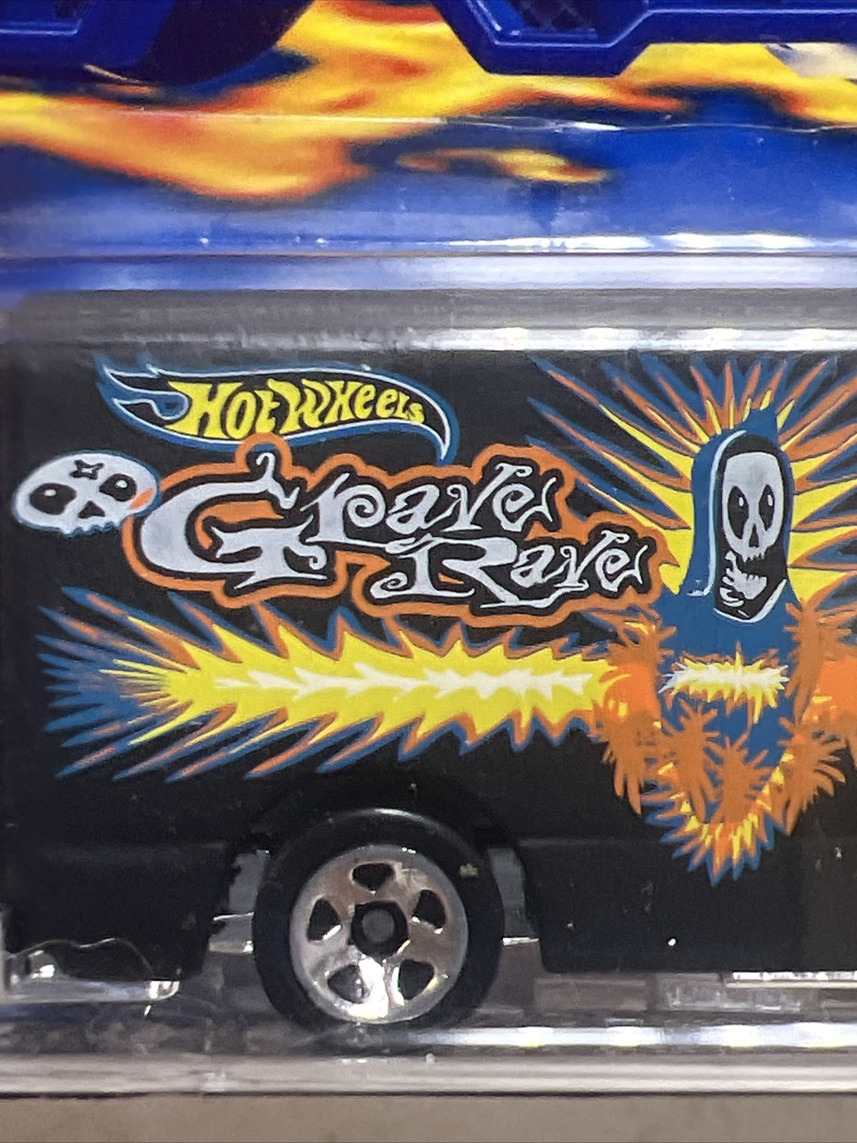 HOT WHEELS VHTF 2002 GRAVE RAVE SERIES GRAVE RAVE WAGON | eBay