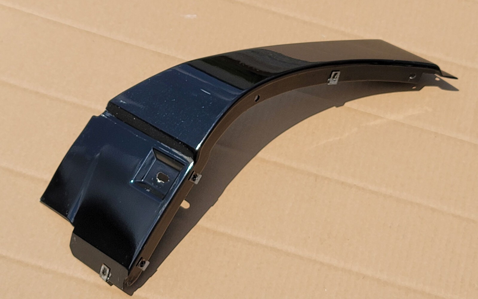 1984-1996 Corvette C4 Lower Quarter Panel Dog Leg LH Black Good Cond ...