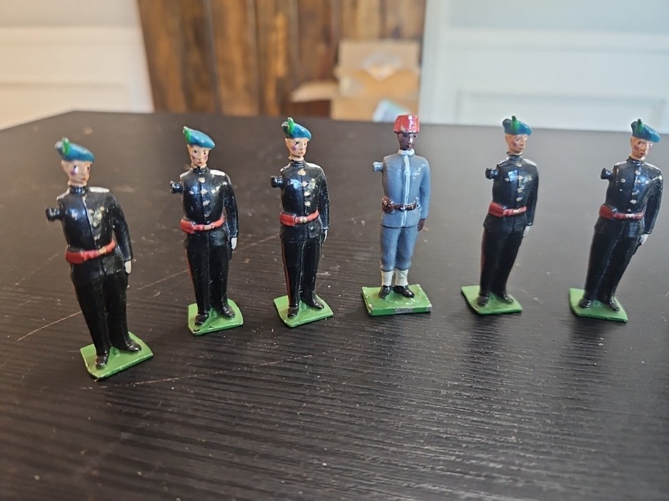 Barclay? Mini Toy Soldiers One Arm Missing. | eBay