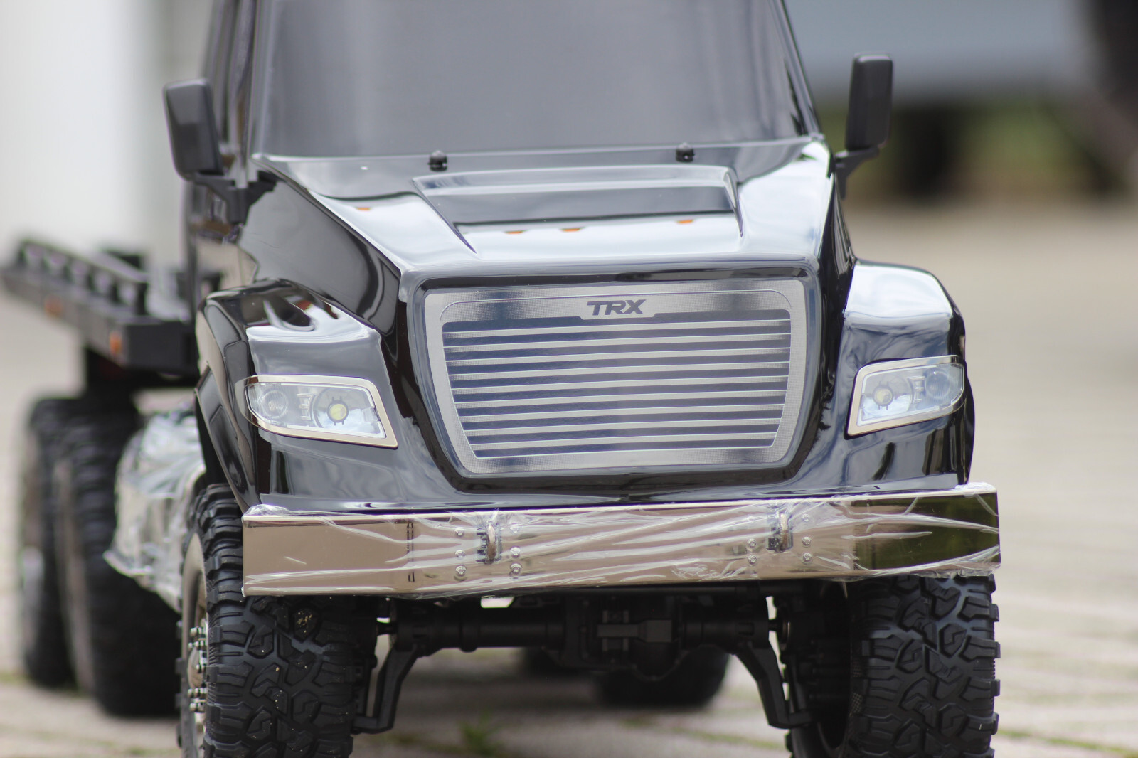 Traxxas 88086 TRX-6 Ultimate Truck 6x6 Auflieger Hauler Edition schwarz ...