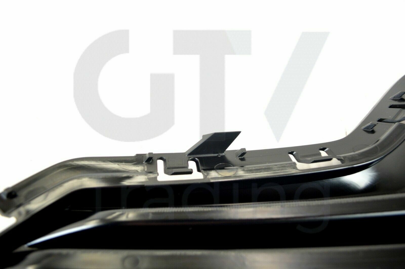 BMW 3' Series G20 Front Bumper Grill Side Closed Left Basis 51117464275 ...