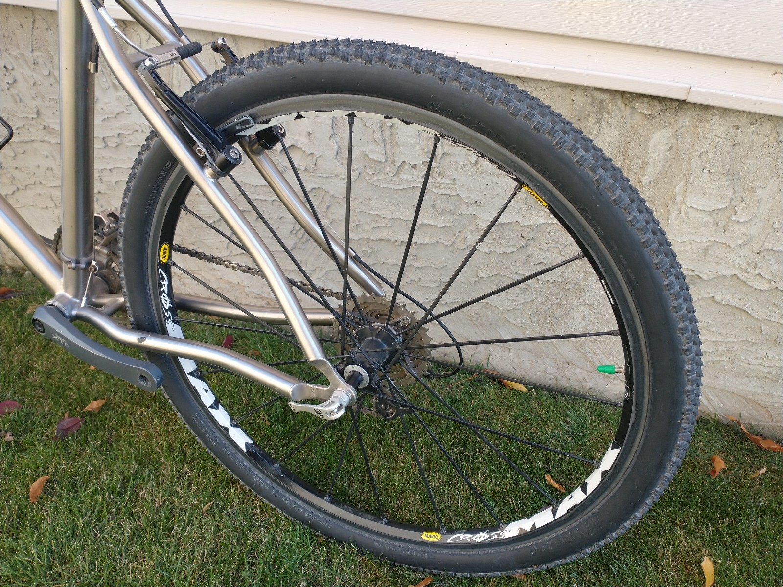 19" Seven S-8 Titanium MTB | eBay