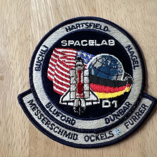 SPACE SHUTTLE CHALLENGER STS-61-A D1 German/USA Patch | eBay