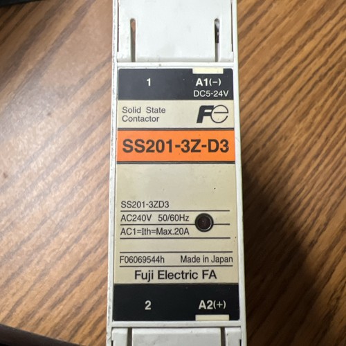 Fuji - SS201-3Z-D3 SOLID STATE RELAY, 20A, 1 POLE, 1 ELEMENT (100 ...