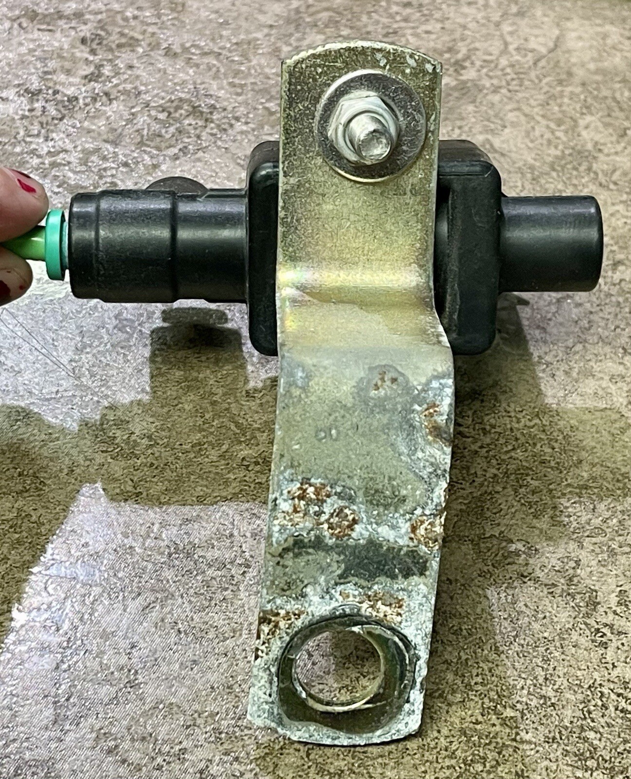 PACCAR G90-6051 Valve-solenoid Normally Closed 3 Way N.c PTC Fittings ...