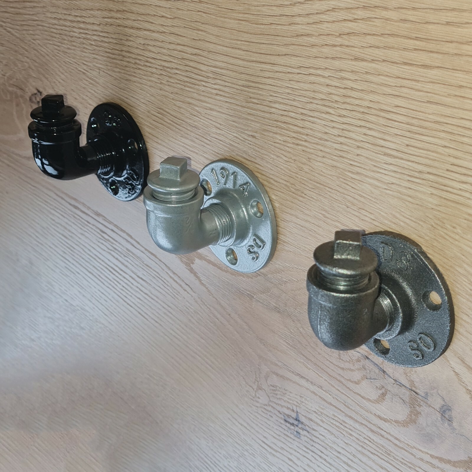 Heavy duty Metal Elbow Hook Industrial Pipe Coat Hanger Wall Hooks ...