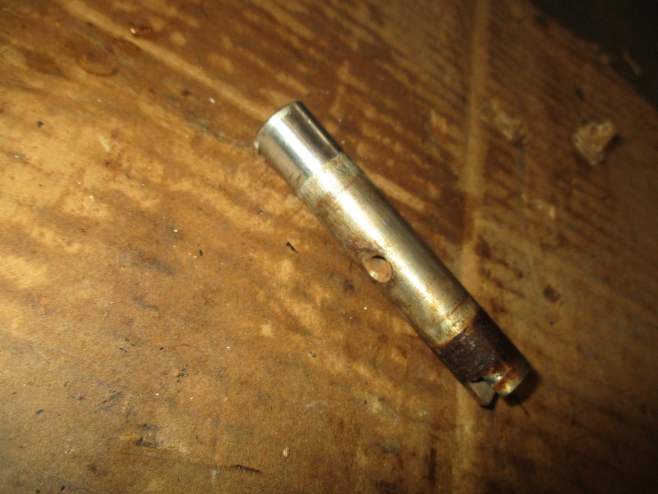 Mercury 125hp 2 stroke outboard upper trim pin (996251) | eBay