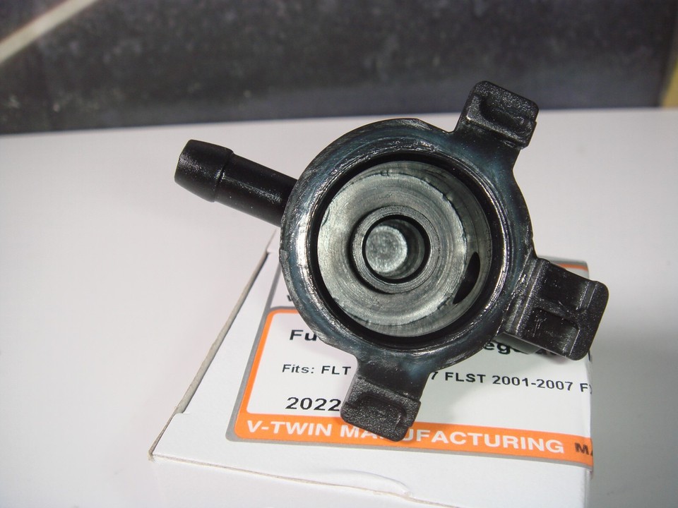 Harley Fuel Pump Pressure Regulator Housing 62373-01 FXST FLH V-Twin 35 ...