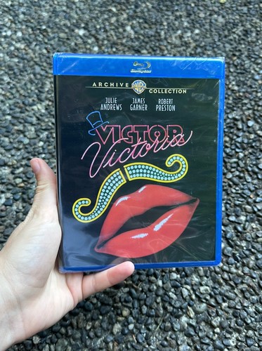 Victor/Victoria 2010 Blu-ray Disc NWT | eBay