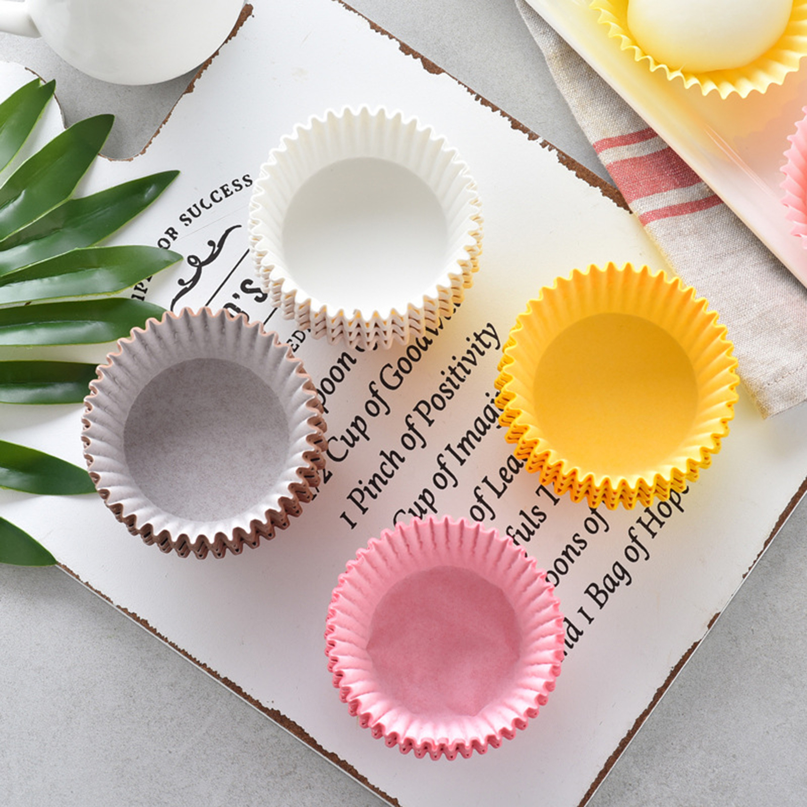 1000pcs Muffin Cups No Odor Diy Home Mini Cake Cups Cookie Dessert ...