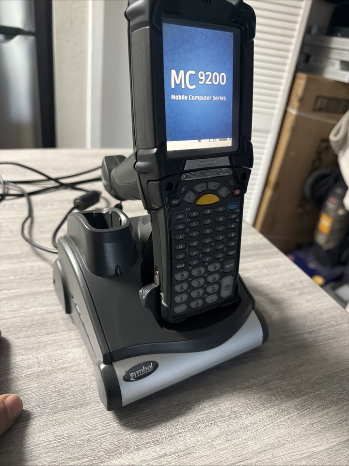 Symbol MC9200 MC92N0 Windows CE 7.0 1D Barcode Scanner w/ Battery *See ...