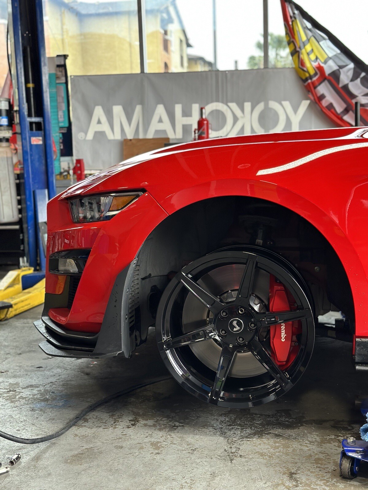 20" 20x11 / 20x11.5 Forged Gloss Black wheels for Ford Mustang Shelby ...