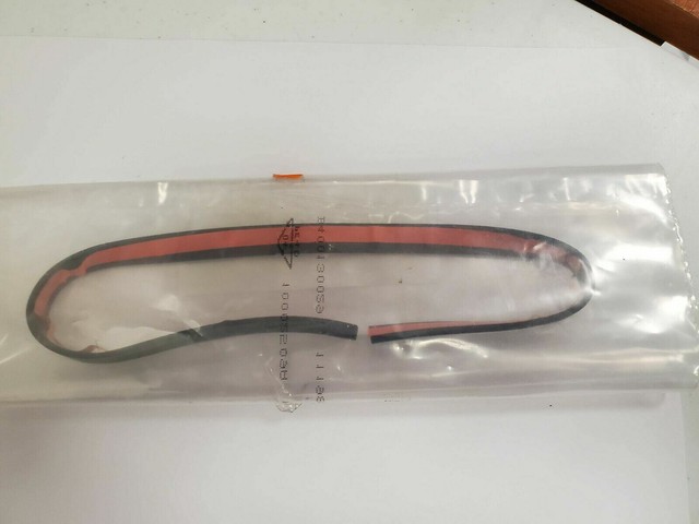 MERCEDES-BENZ CLS C219 REAR LIGHTING GAP SEAL GASKET A2198260080 ...