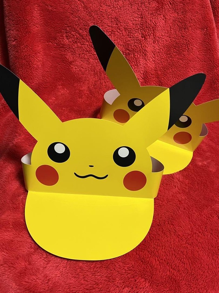 Pokemon Center Limited. 2 Pikachu paper visors, 2 crowns, 4-piece set ...