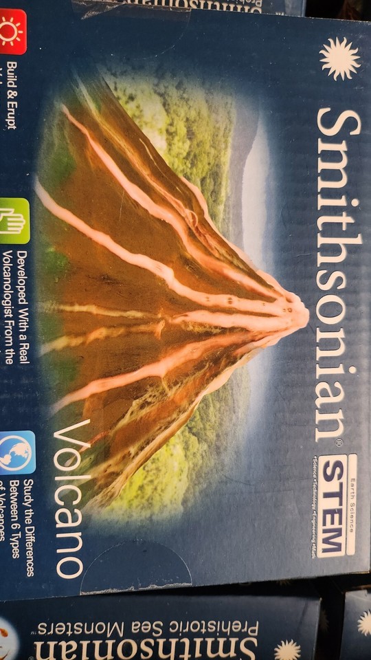 Smithsonian Earth Science STEM Volcano | eBay
