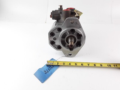 Sauer Danfoss Hydraulic Pump Motor Fan Drive W/Valve 551101134160 121. ...
