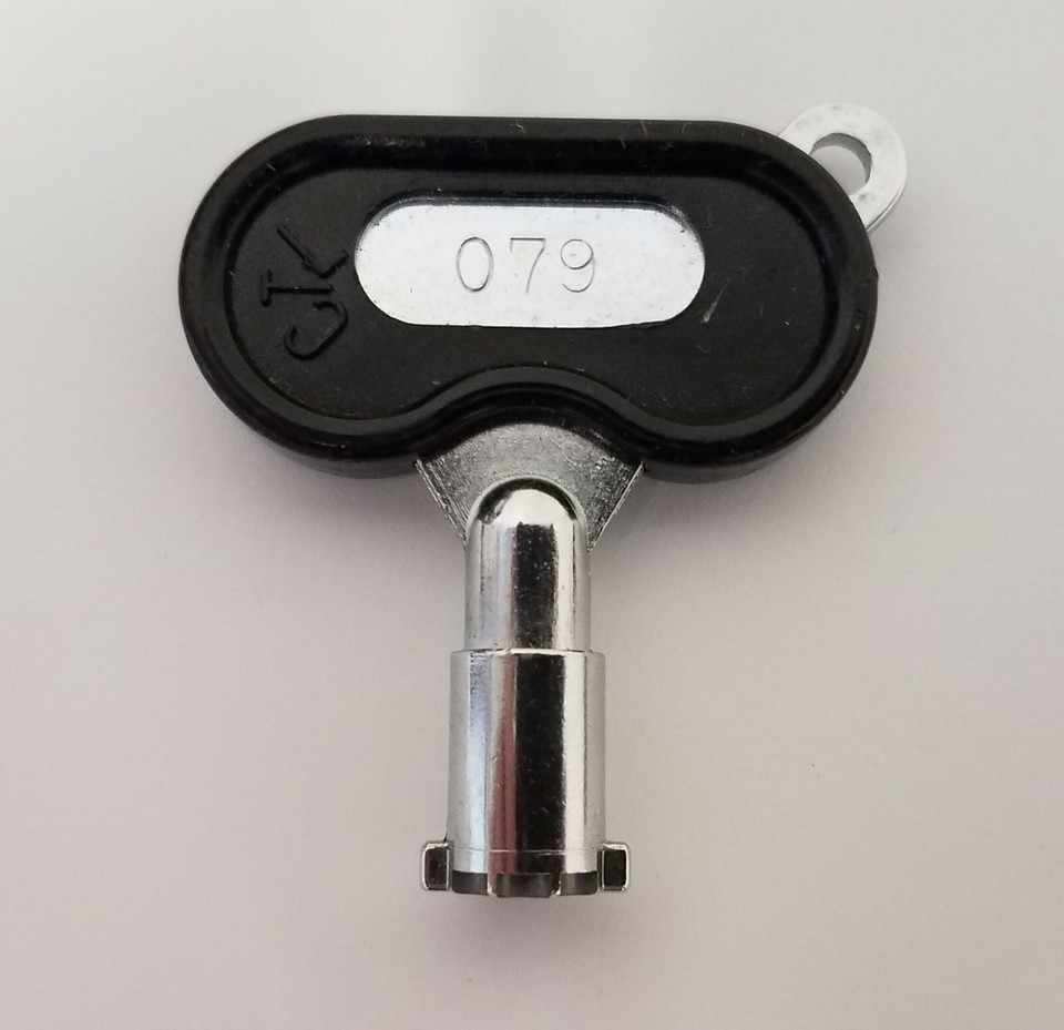 Pachislo Skill Stop Slot Machine Door Key Sammy Rodeo Aristocrat OEM ...