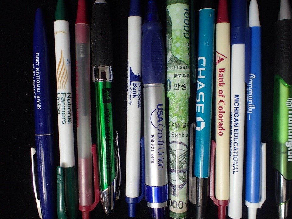 (40) Vintage Advertising Ball Point Pens Banks Credit Unions Financial ...