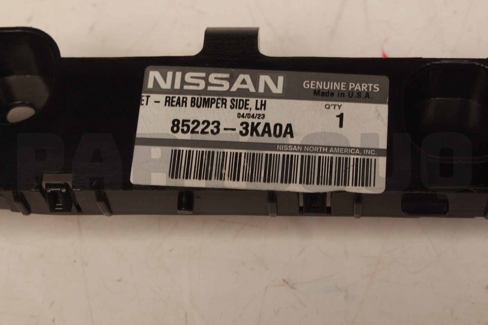 852233KA0A Genuine Nissan BRACKET - REAR BUMPER SIDE, LH 85223-3KA0A | eBay