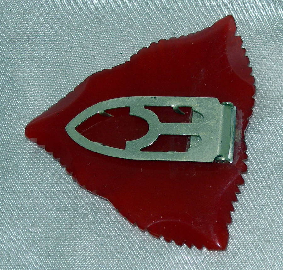Vintage Red Bakelite Dress Fur Clip - Hat Clip -CARVE… - Gem