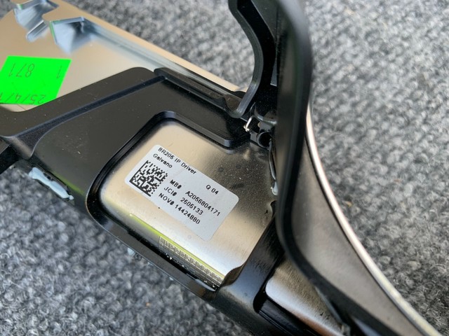 2020 MERCEDES Glc300 Class 2056804171 OEM Left Driver LH Dash Trim ...