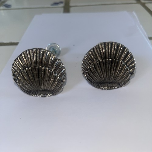 2 Shell Cabinet Knobs Coastal Nautical Drawer Pulls Beach House Decor ...