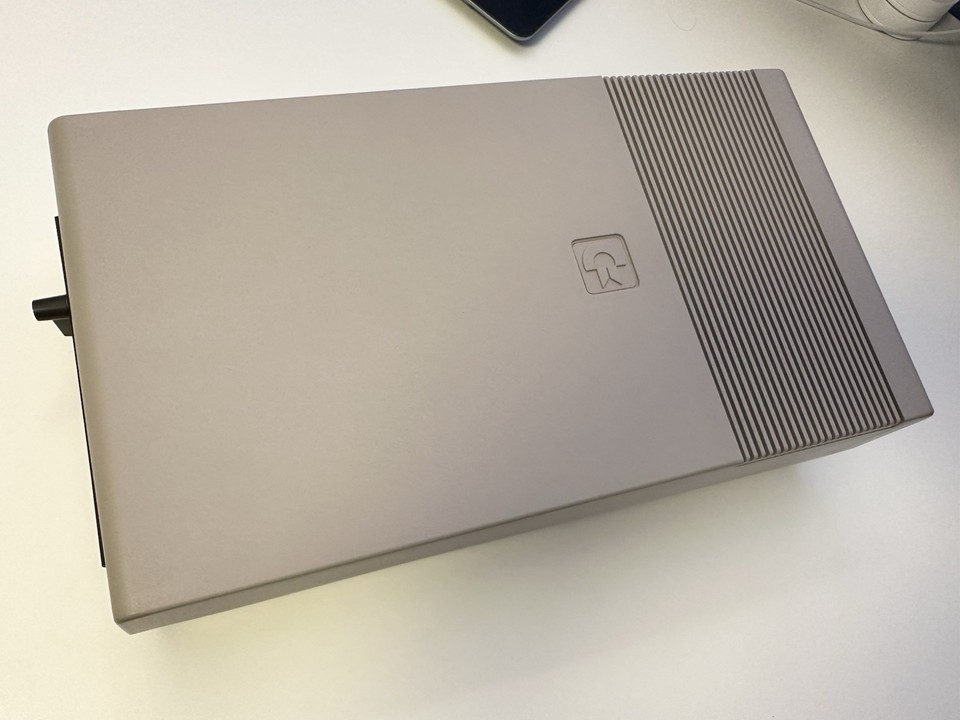 Commodore 64 1541 5.25" Floppy Disk Drive w/ Cables - Powers On W/ Box ...