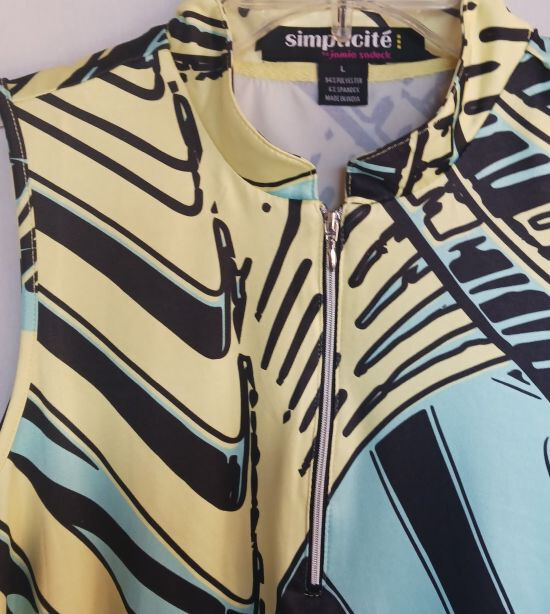 Simplicite by Jamie Sadock Colorful Print Zip Front Stretch Top Size L ...