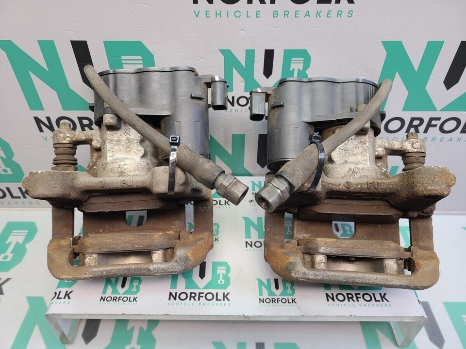Mercedes W177 A Class Brembo Brakes A35 AMG Calipers + Discs Full Set ...