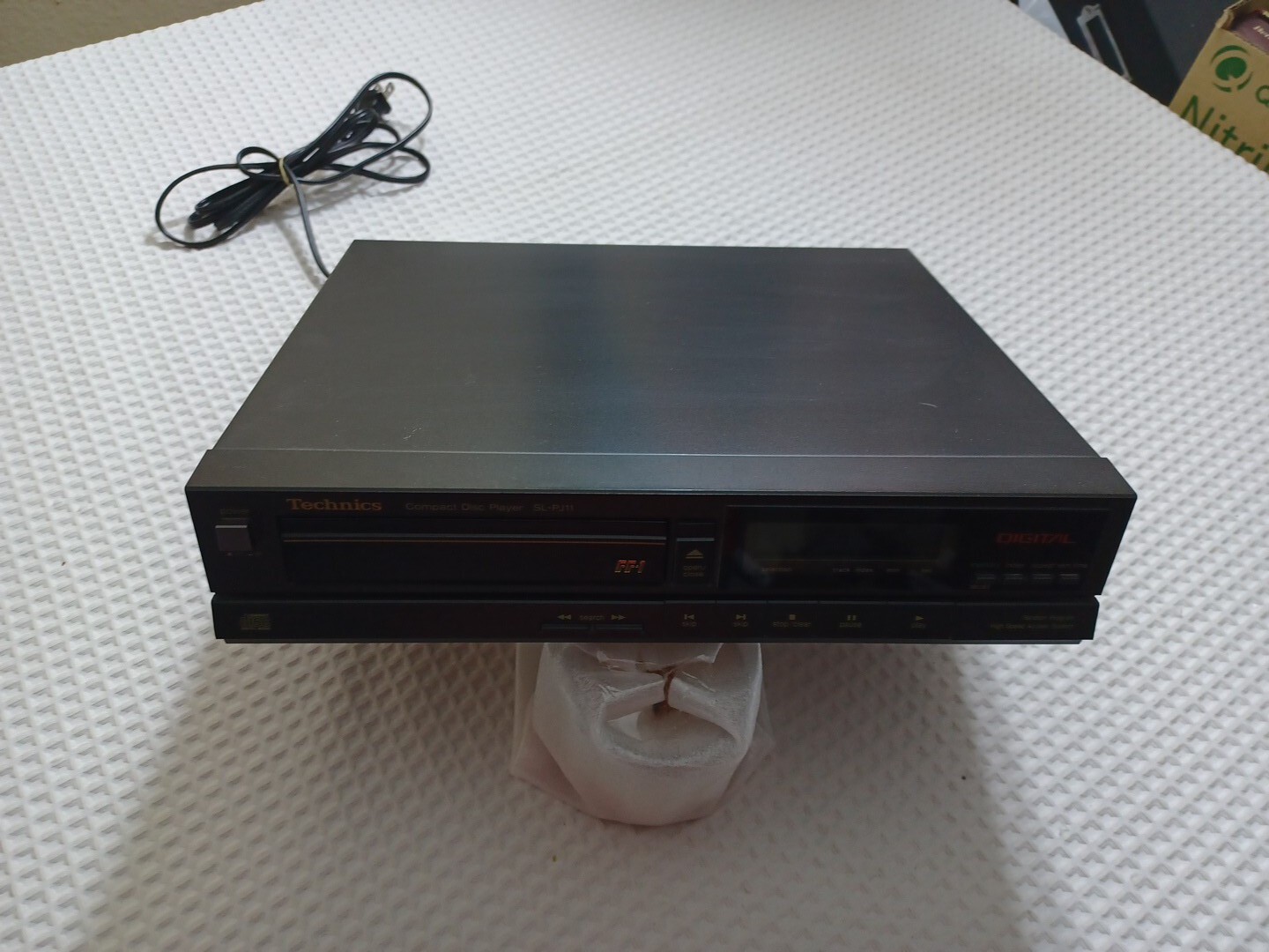 TECHNICS SL-PJ11 CD Compact Disc Player, 1980s Vintage 1986 Model ...
