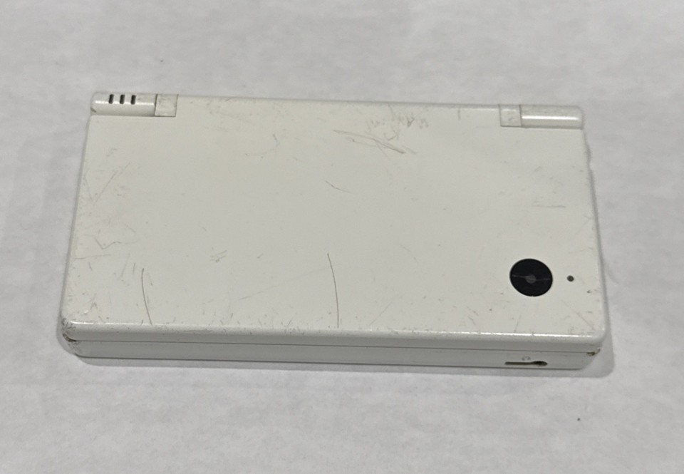 Nintendo DS White Handheld System - Heavily Scratched - Working | eBay