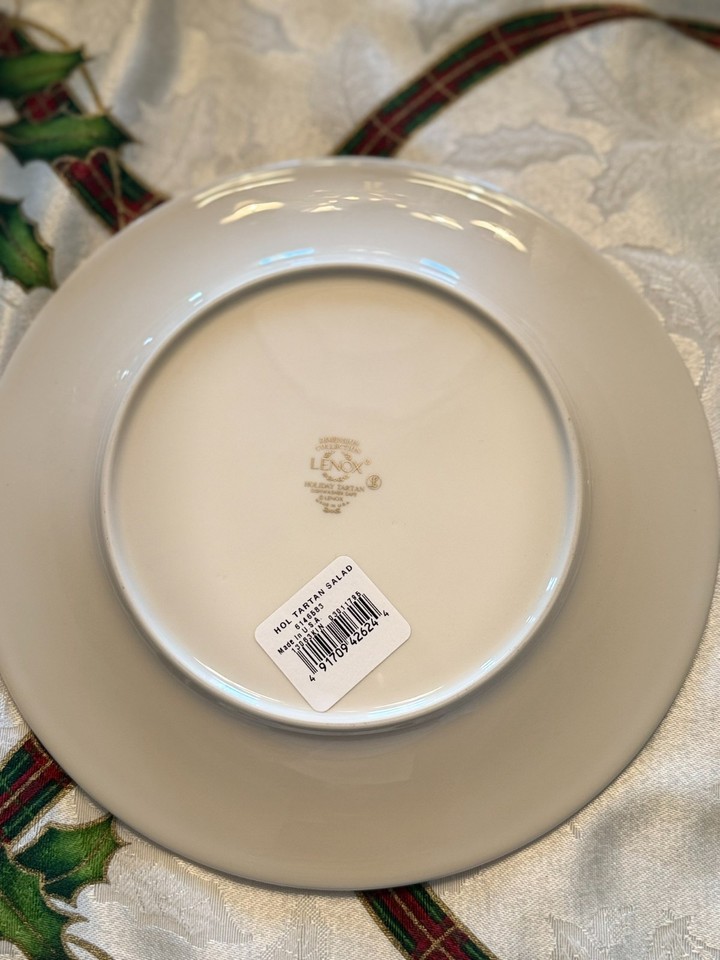 RARE Lenox Holiday Tartan 5 Piece Place Setting NEW Charger sold ...