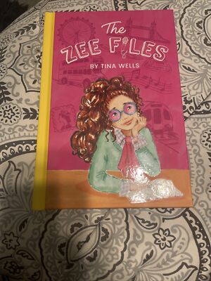 The Zee Files by Stephanie Smith and Tina Wells (2020, Hardcover ...