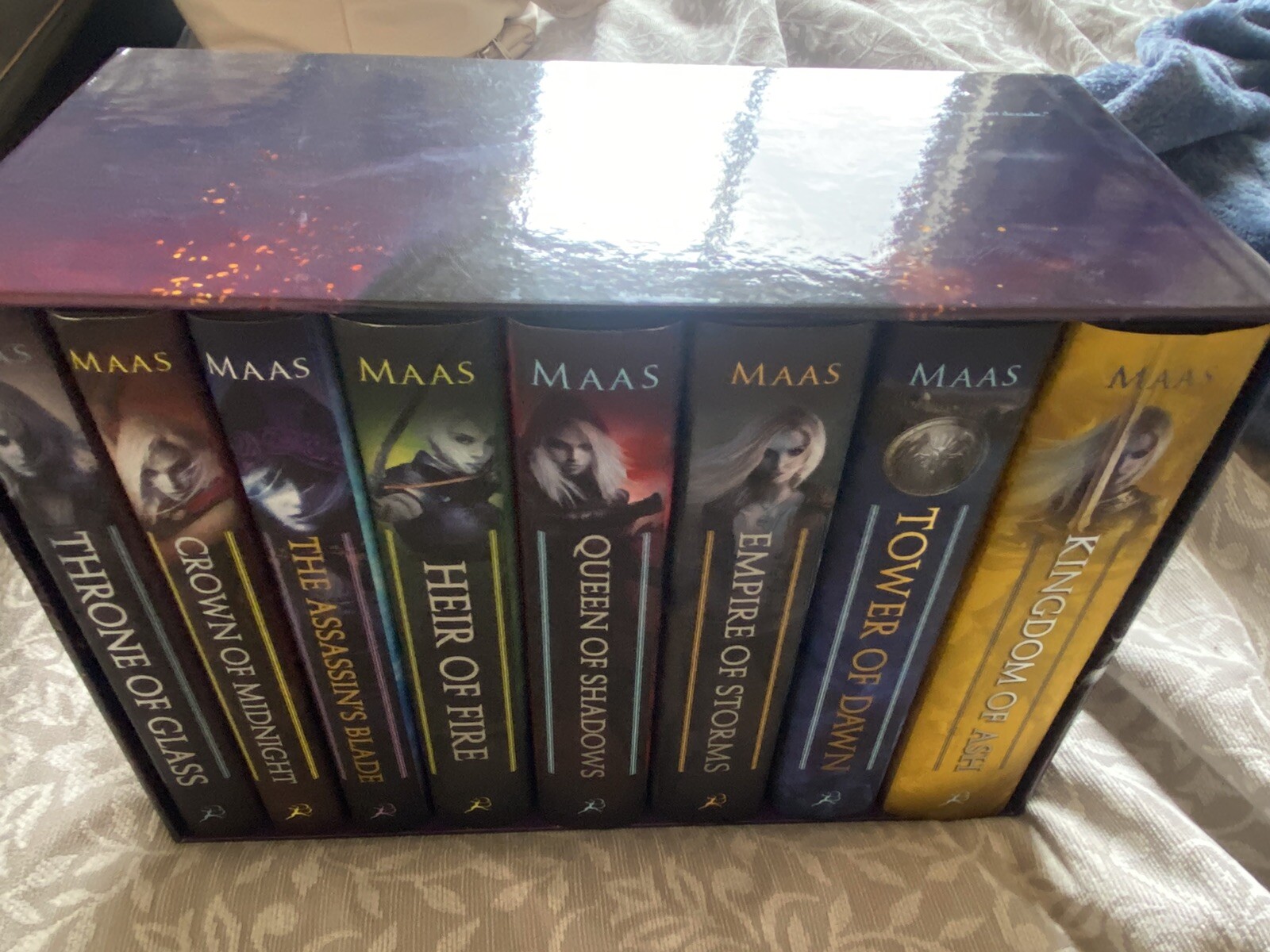 Throne of Glass Ser.: Throne of Glass Box Set by Sarah J. Maas (2018 ...
