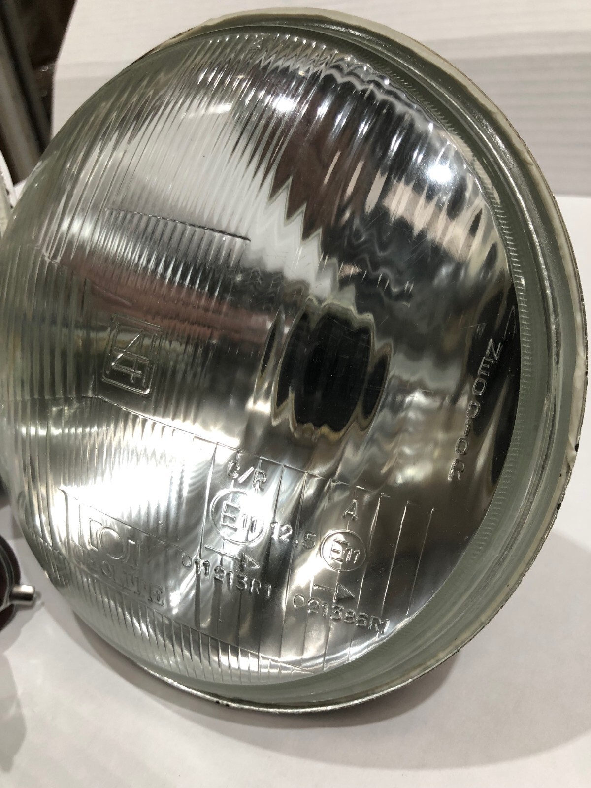 Halogen Conversion 7" Headlight Units for Land Rover Defender RTC4615 ...