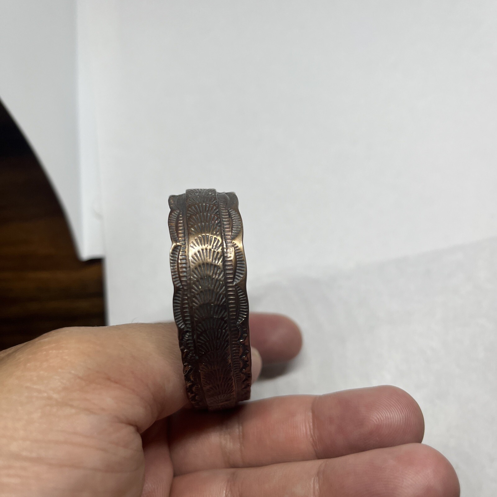 Native American Handmade Copper Cuff Bracelet m. D - Gem