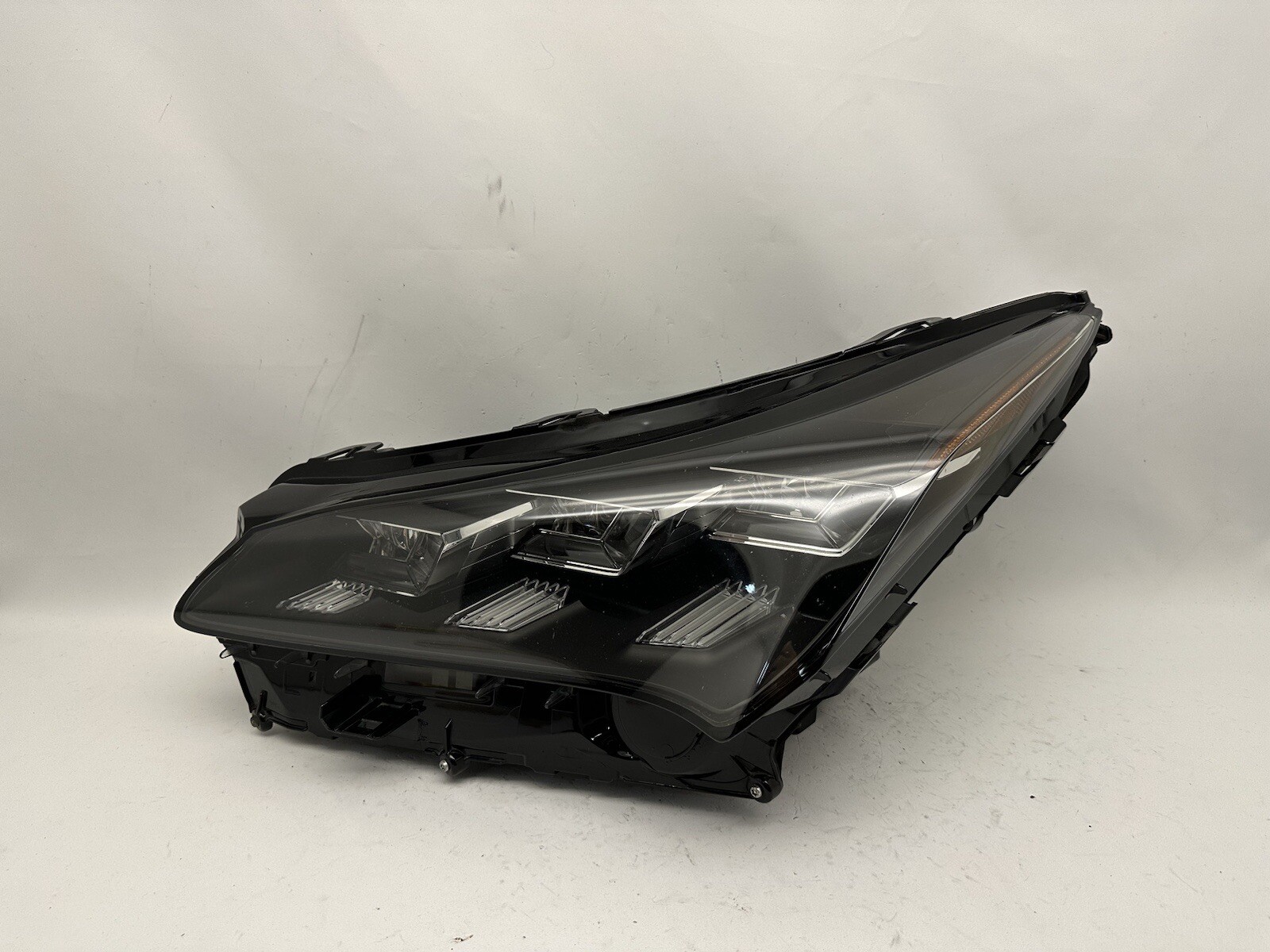 Lexus Nx300h Headlight Nx200t Xenon LED Left Driver Side for sale ...