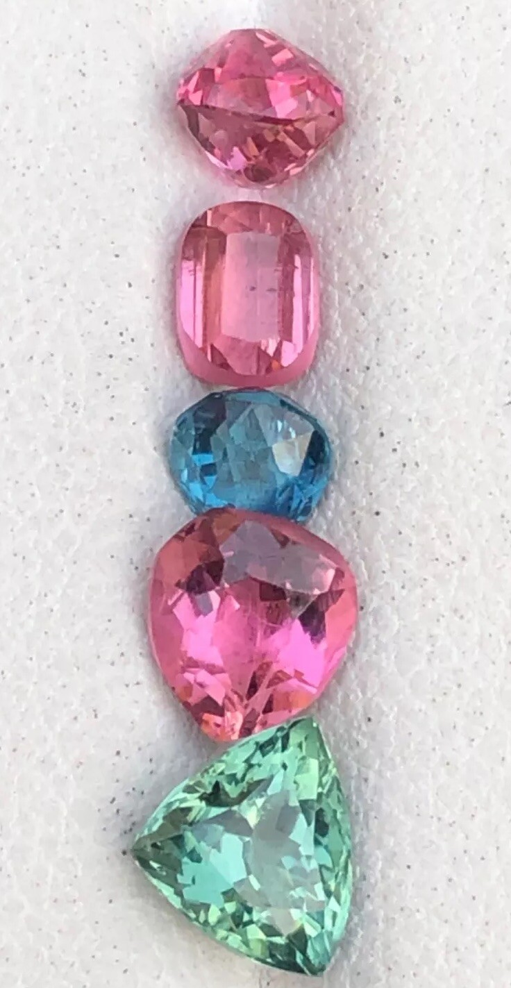 Rare multicolour Tourmaline Lot: 5 Pieces, 3.9 Carats - Unbeatable ...