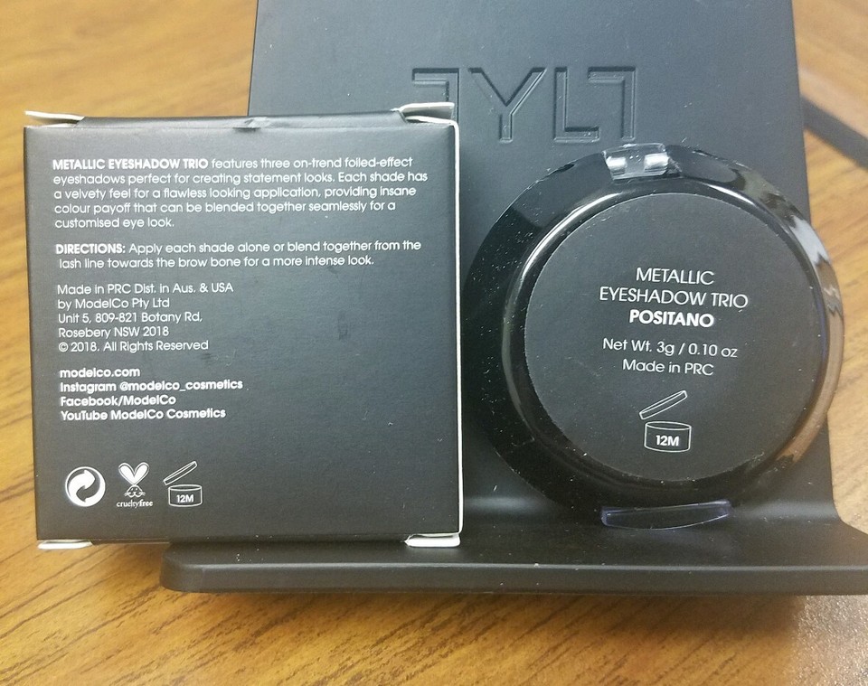 ModelCo Metallic Eyeshadow Trio in 3g/.10oz Full Size Model Co Brand ...